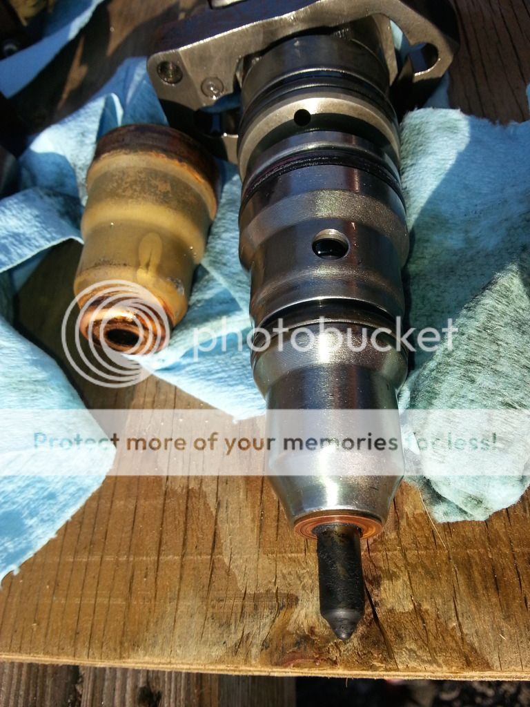 Injector cup bore cleaning, removal/install with pics . - Ford Truck ...