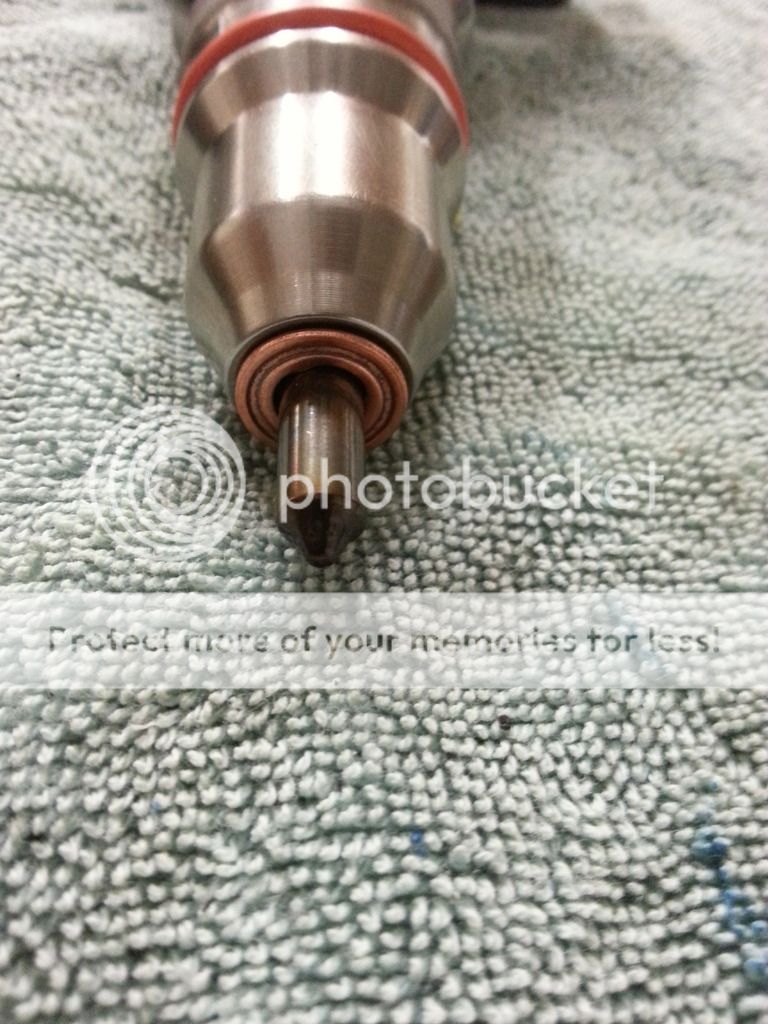Injector cup bore cleaning, removal/install with pics . - Page 3 - Ford ...